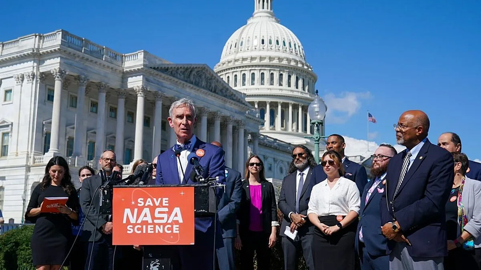 NASA is sinking its flagship science center during the government ...