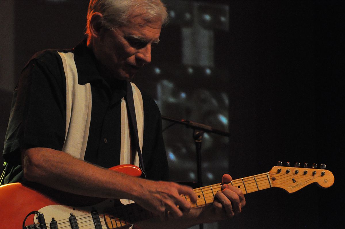 Early two-hand tapping pioneer Randy Resnick on his career | Guitar World