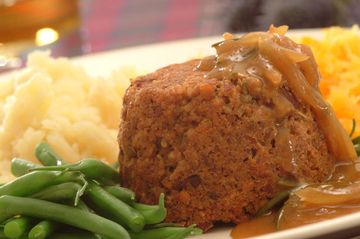 How to cook traditional haggis at home - Good To | GoodtoKnow