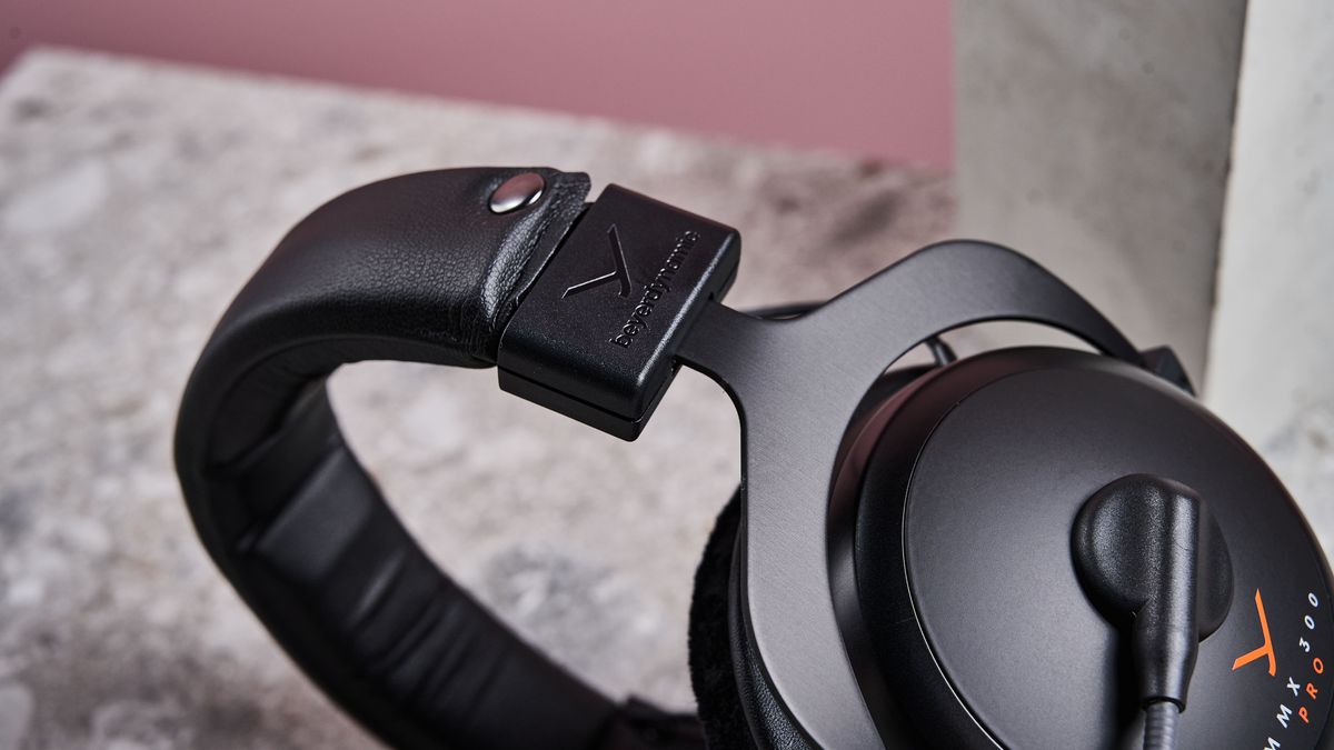 Beyerdynamic MMX 300 Pro review: a wired gaming headset low on features ...