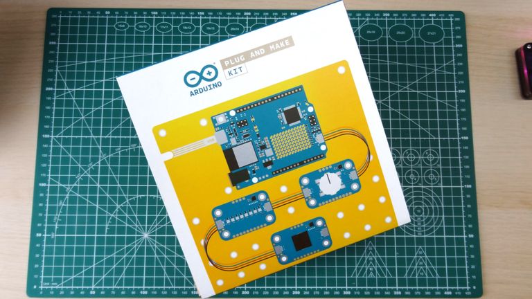 Arduino Plug and Make Kit Review: The Kit to start your journey | Tom's ...