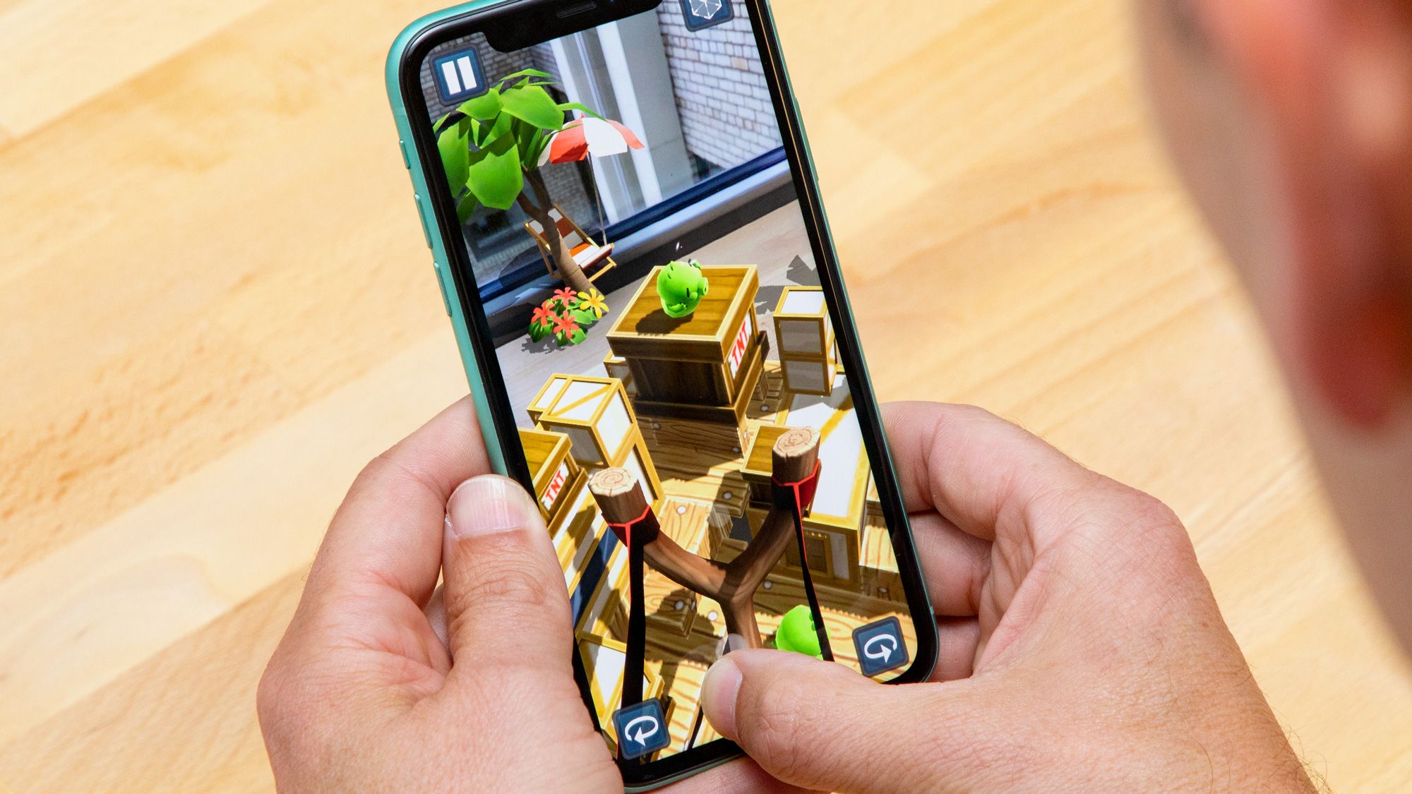 Apple offering free iPhone 11 repairs for screen problem — what you ...