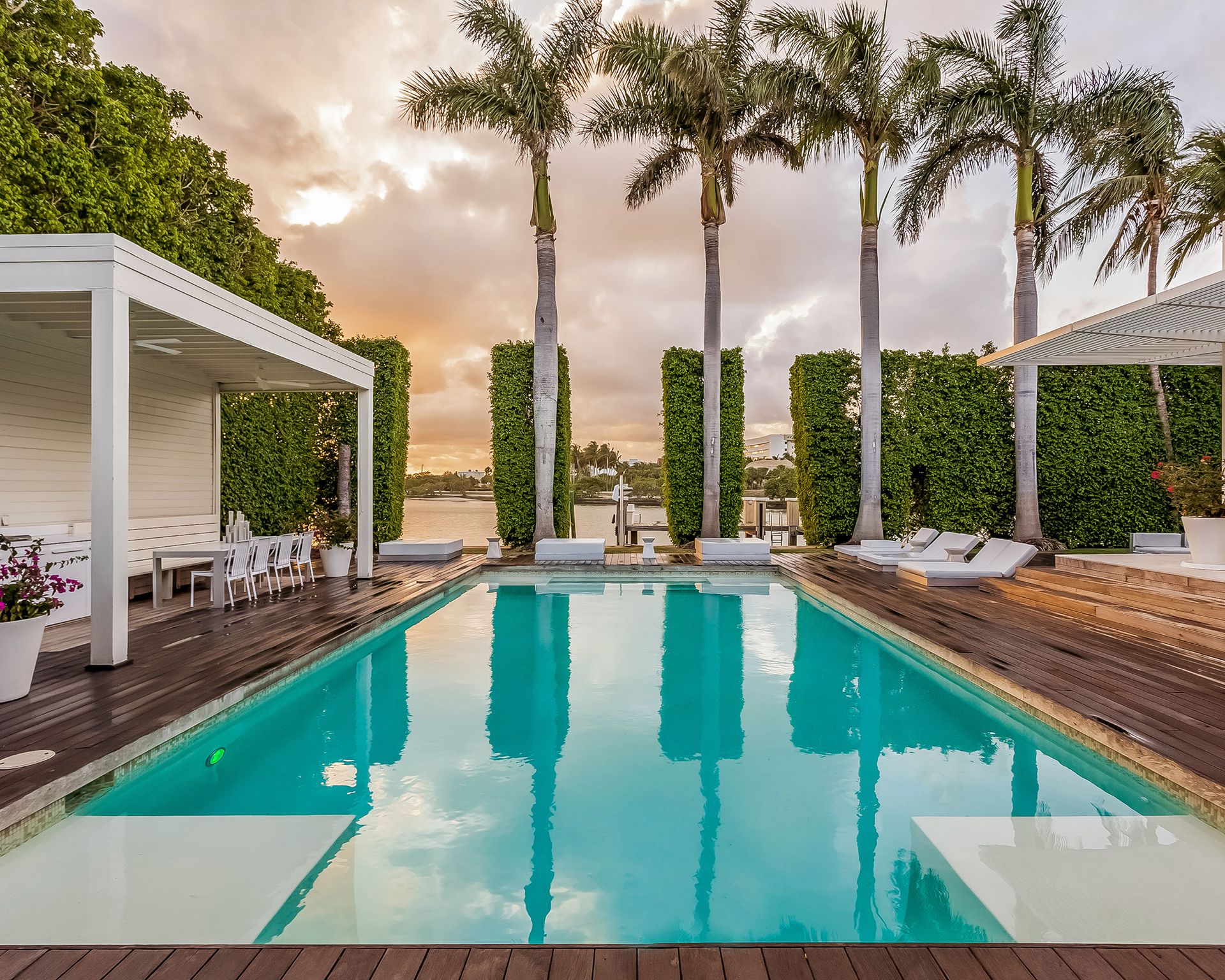 Shakira's house: the former Miami mansion is a minimalist masterpiece ...