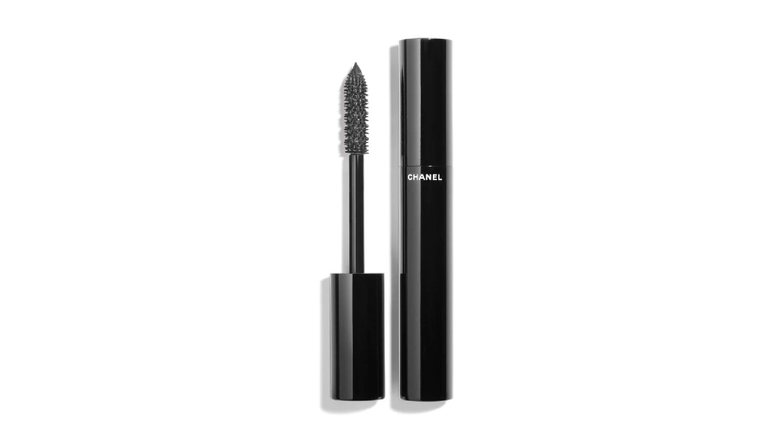 The 16 best volumizing mascaras, tried and tested in 2023 | Woman & Home