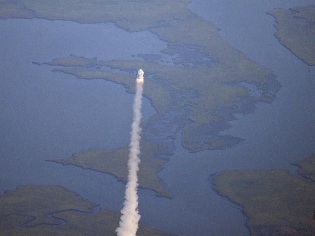 Photos: NASA's MLAS Astronaut Escape Ship Test Launch | Space