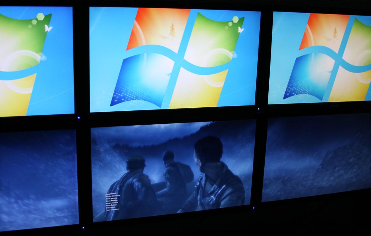 Cutting Loose With Eyefinity 6 - AMD Radeon HD 5870 Eyefinity 6 Edition ...