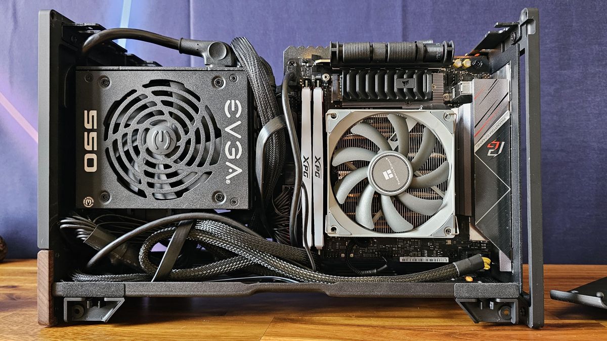 Hands-On: Fractal's Tiny Terra PC Case Has Wood Accents, Adjustable ...