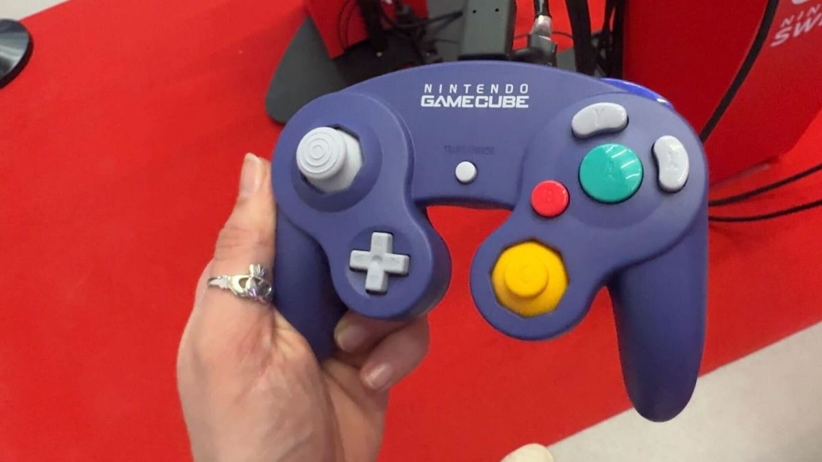 Nintendo corrects itself, says the Switch 2 GameCube controller will ...