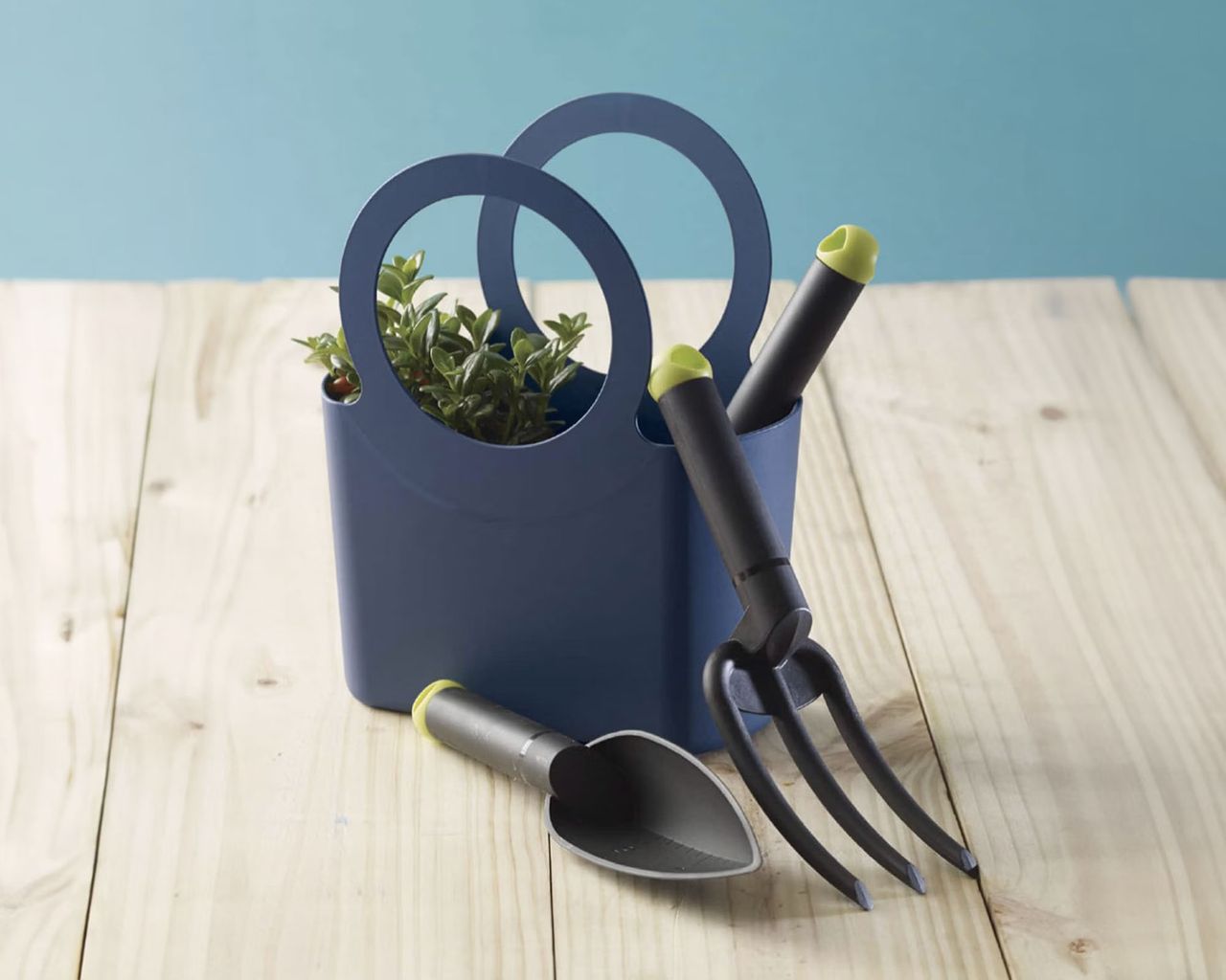 12 Mother’s Day Garden Gifts To Celebrate Plant-Loving Moms | Gardening ...