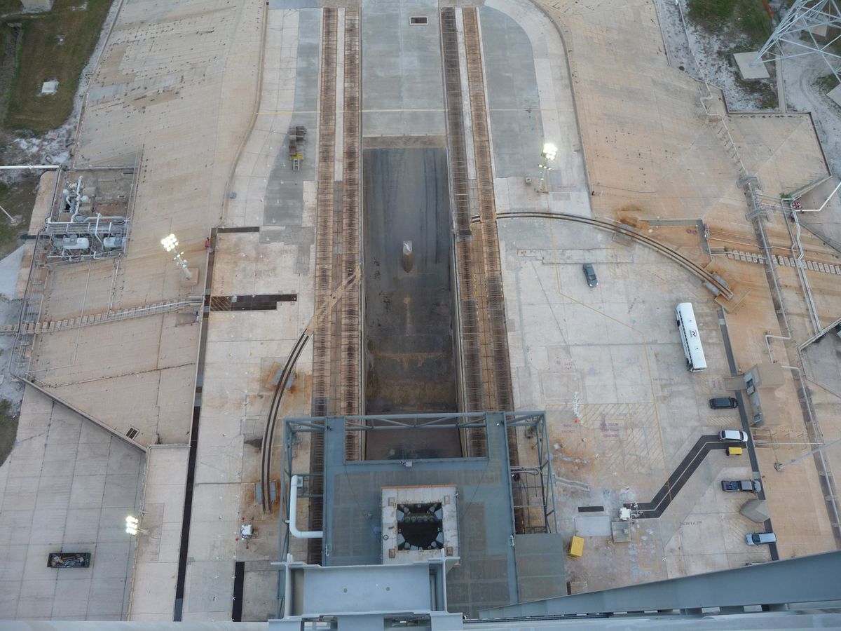Photos: Atop NASA's Huge Mobile Launch Tower | Space