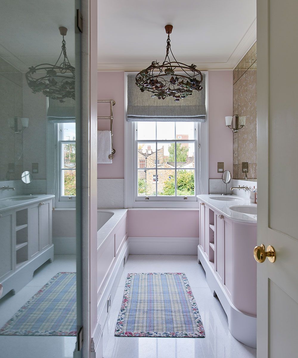 An exquisite Georgian property, lovingly painted in shades of blue ...