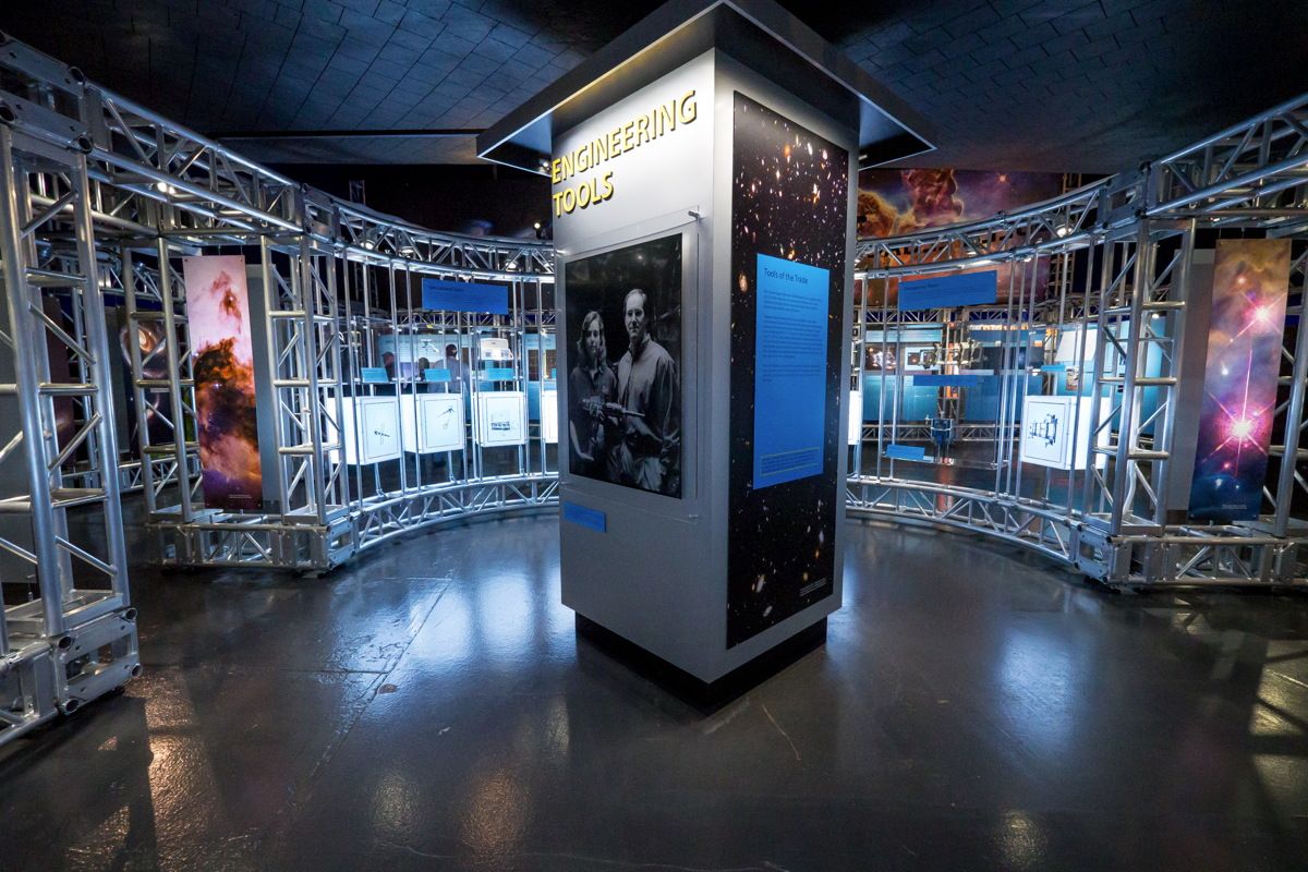 Photos: NYC Museum's Hubble@25 Exhibit Celebrates Hubble Space ...