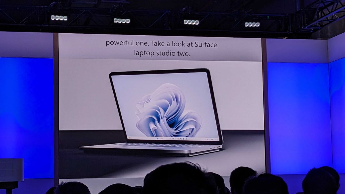 Microsoft Surface and AI Event 2023 Live Blog: Windows, Surface Laptop ...