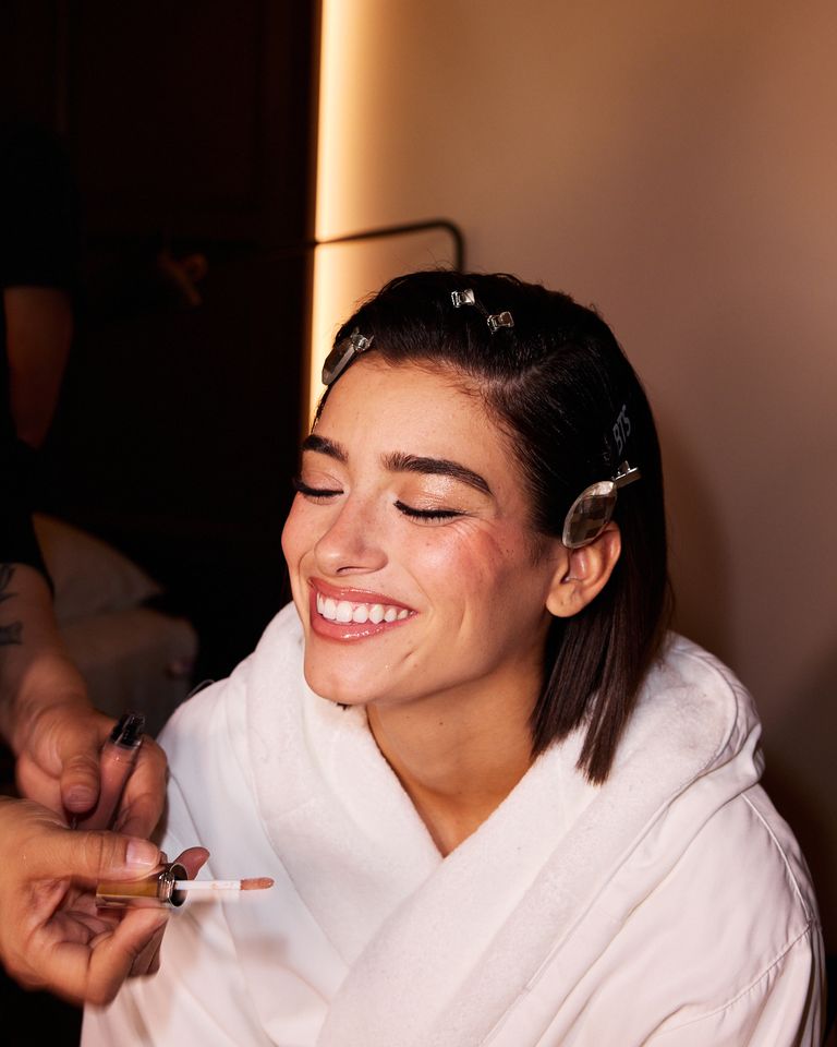 Dixie D'Amelio's Look for the Giorgio Armani Show Restores My Faith in ...