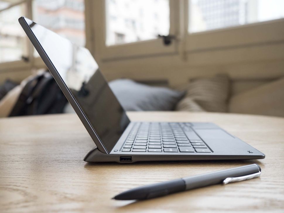 Alcatel Plus 12: A 2-in-1 tablet with an LTE keyboard | Windows Central