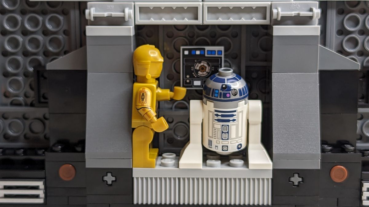 Lego Star Wars Death Star Trash Compactor Diorama review | Space