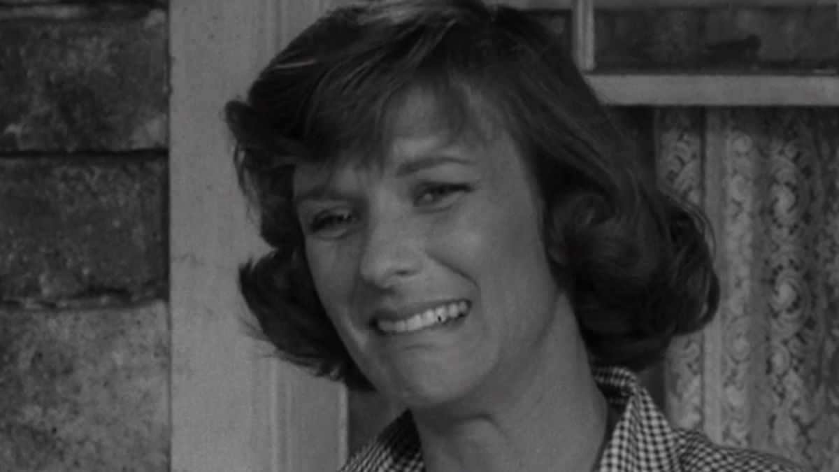 32 Huge Stars That Appeared On The Twilight Zone Early In Their Career ...