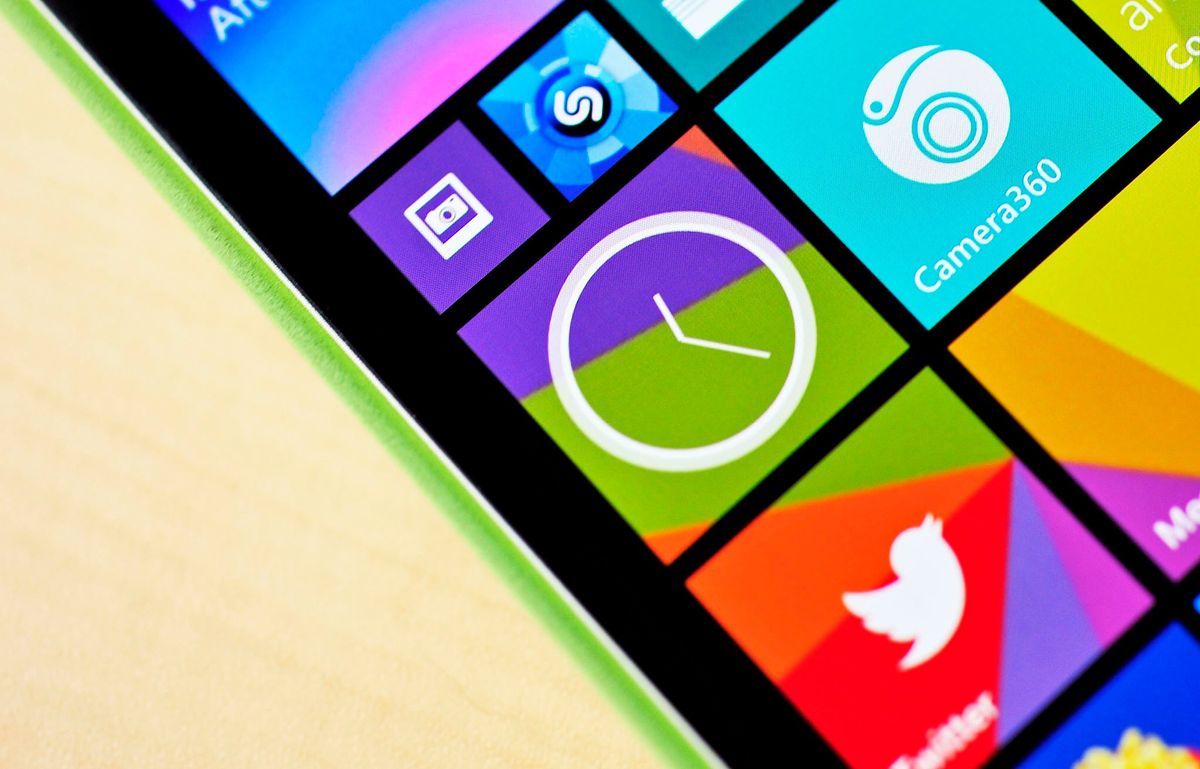 Add a live analog clock to your Windows Phone 8.1 Start screen with ...