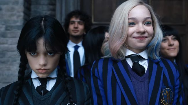 Wednesday Fashion: What To Wear If You’re Obsessed With The Addams ...