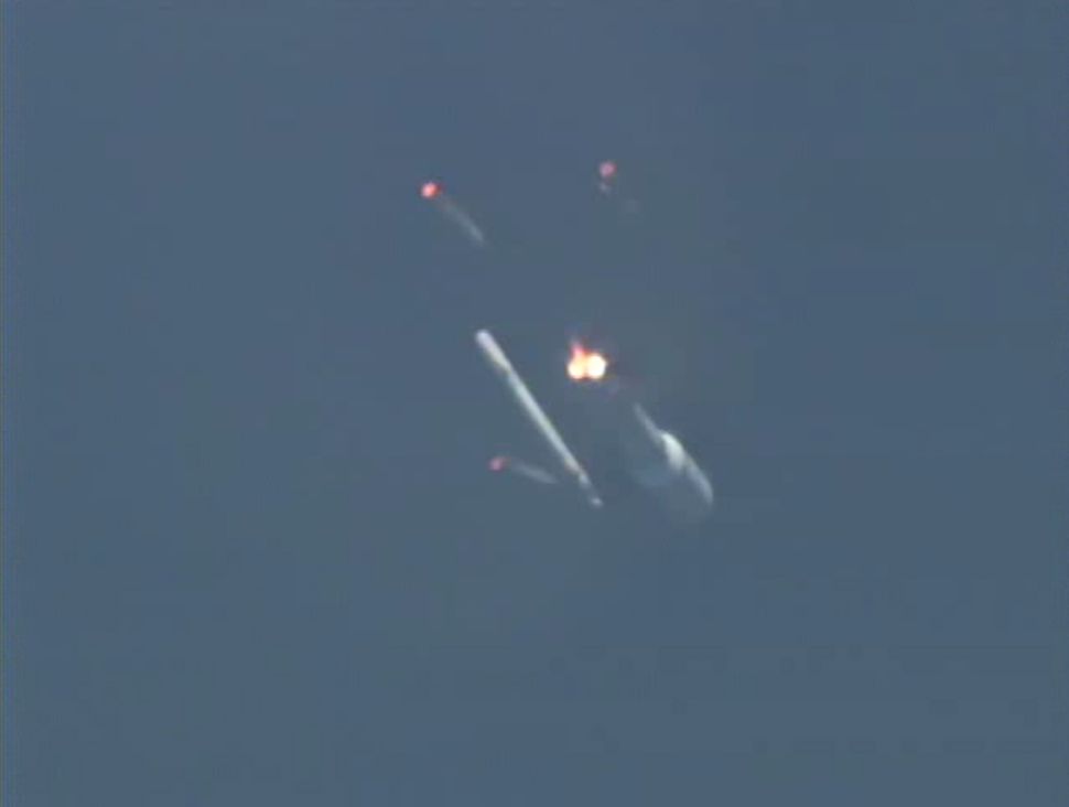 Amazing Launch Photos: Blastoff for Navy's Next-Gen MUOS-1 Satellite ...