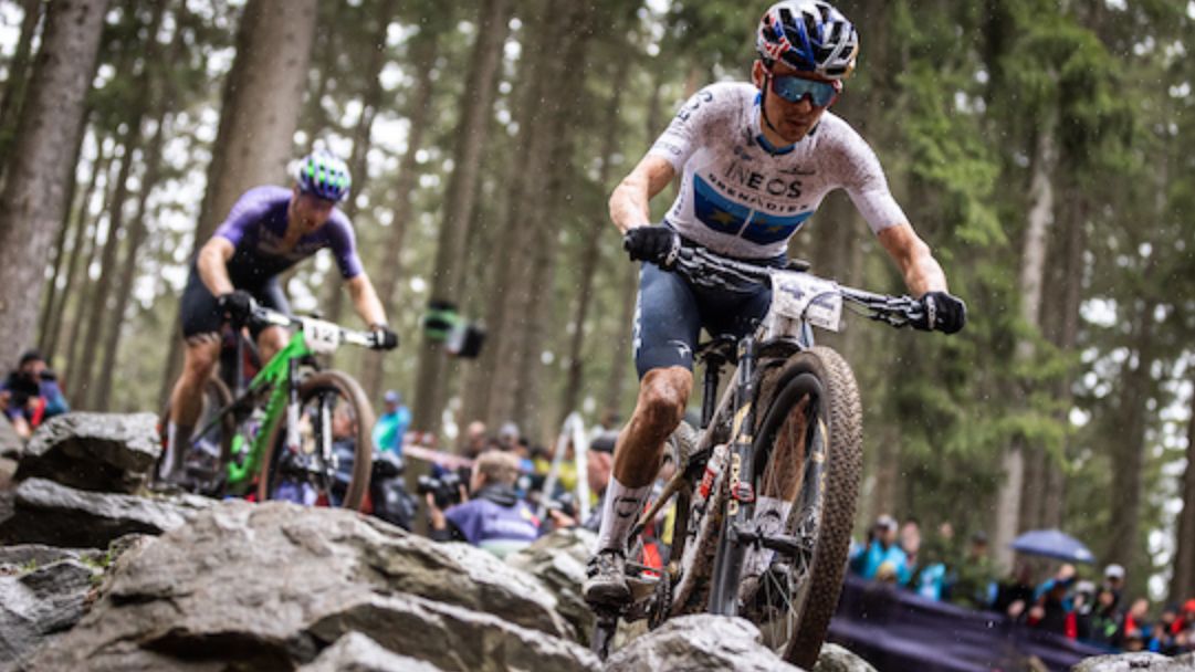 Puck Pieterse and Tom Pidcock secure thrilling Cross-Country MTB World Cup victories in Nové ...