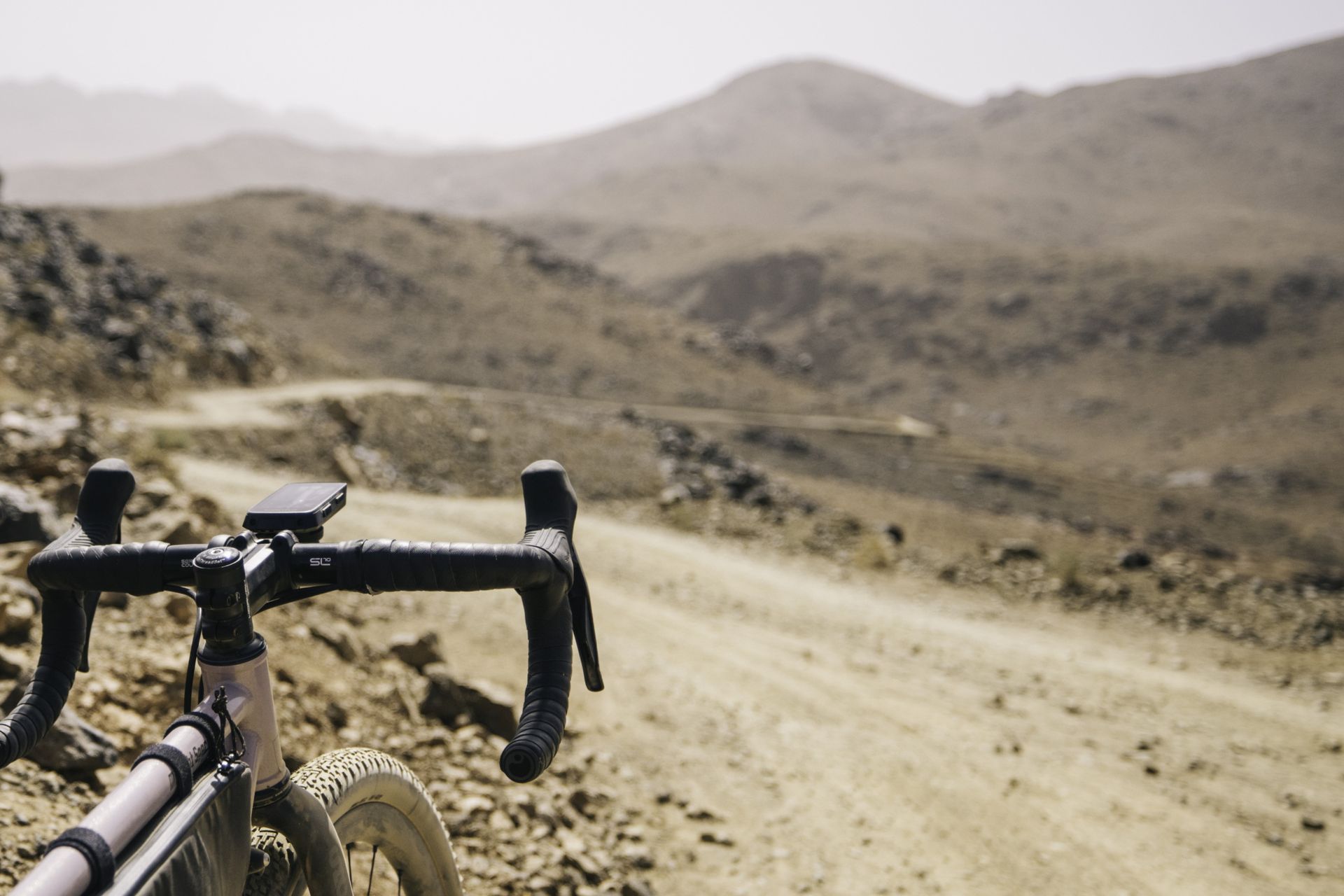 Save up to £90 on the Karoo Hammerhead bike computer, an essential ...
