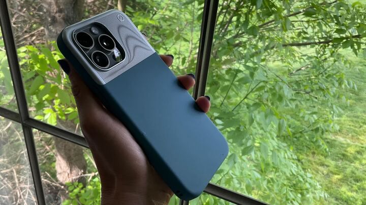 Do you need an EMF protective case on your iPhone? Radiation blockers ...