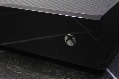 Is it safe (or smart) to stand your Xbox up vertically? | Windows Central