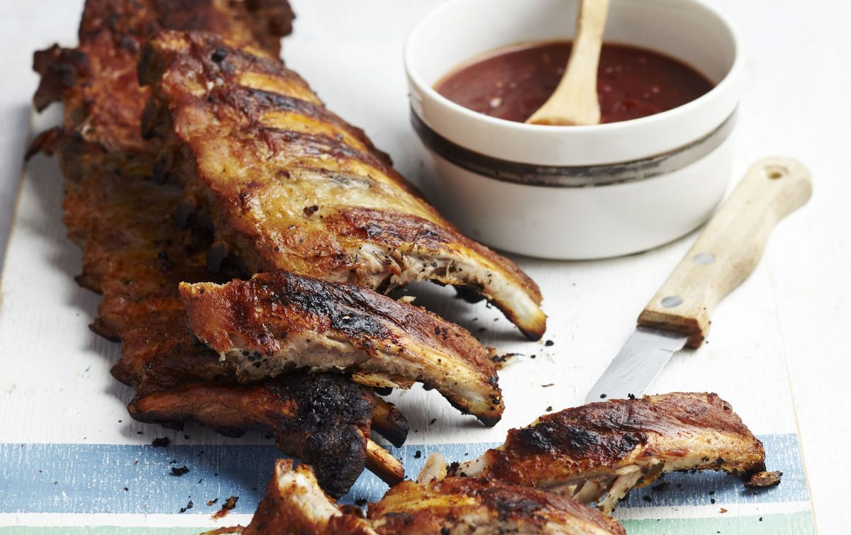 Rack of ribs with sticky chilli sauce | American Recipes | GoodtoKnow