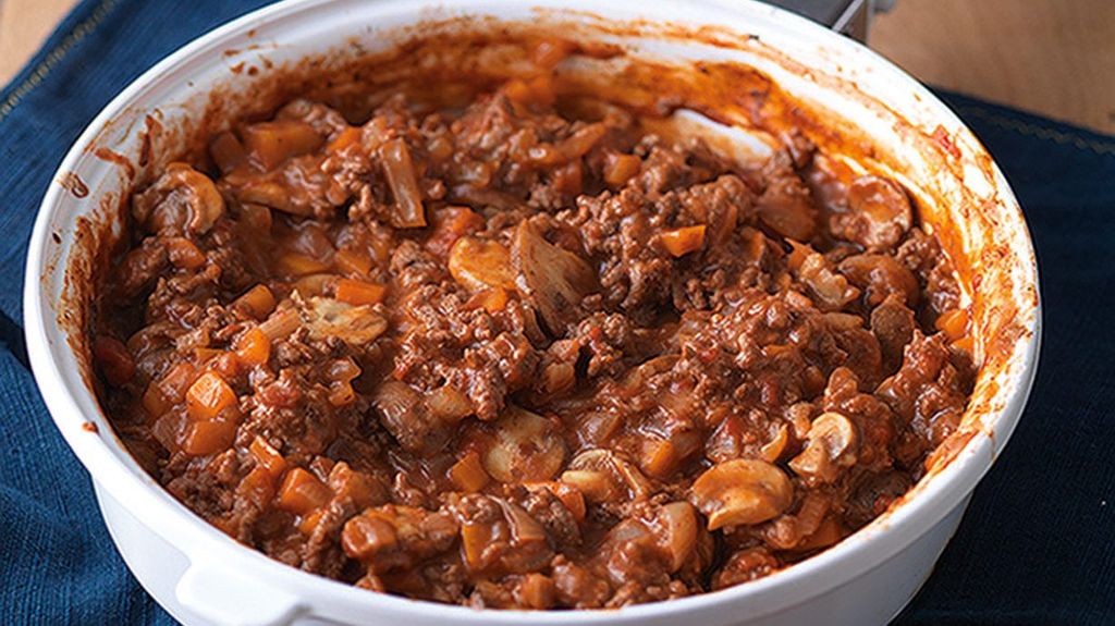 How to cook mince meat: Basic mince | British Recipes | GoodtoKnow