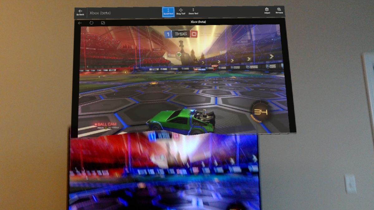 You can totally stream Xbox One games to the HoloLens and play them ...