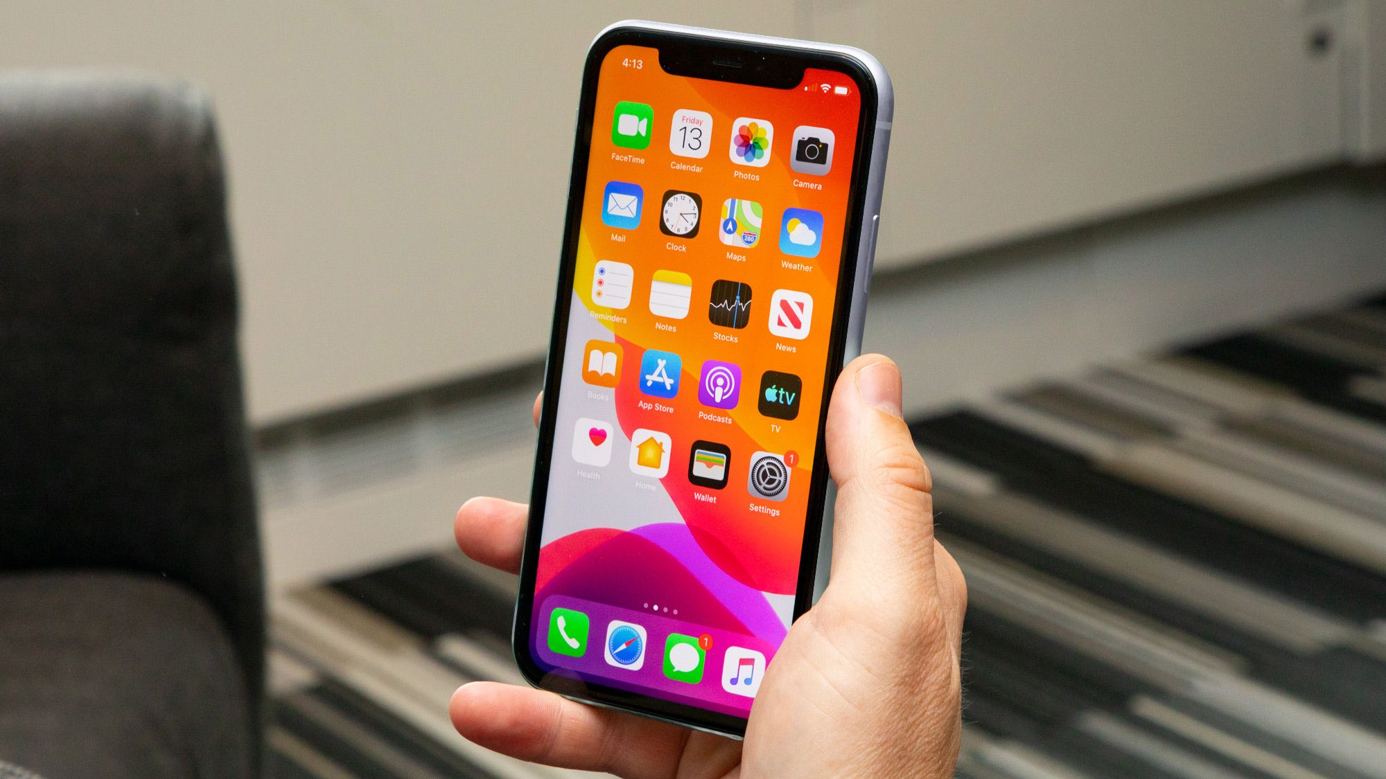 iPhone 11 screen replacement: how to get Apple to fix it for free ...