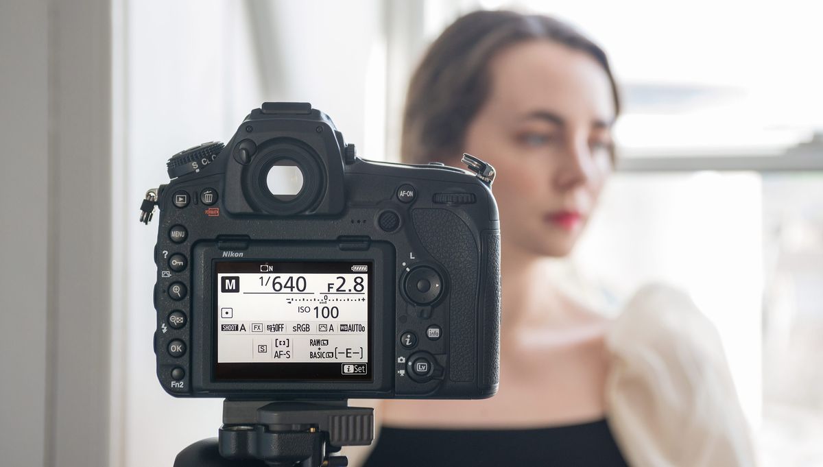 How to shoot a vintage photograph at home using clever DIY tricks ...