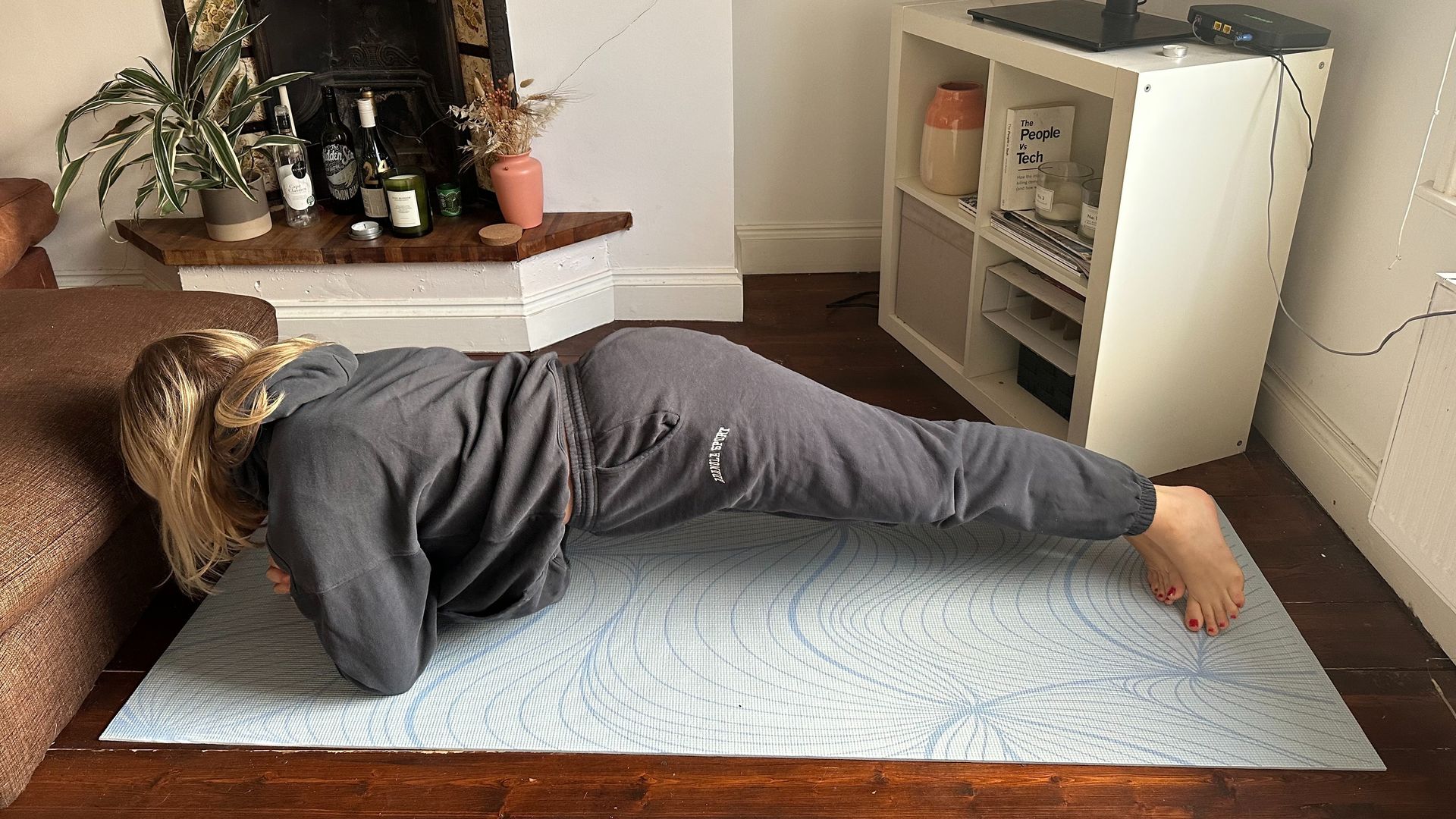 I tried this bodyweight workout and it helped me activate deep core ...