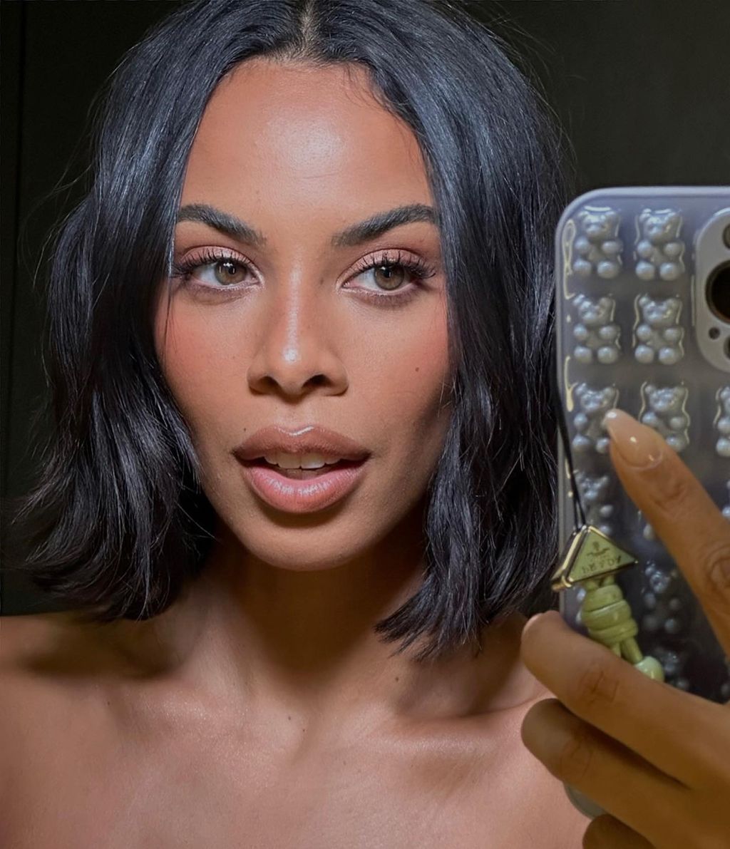 These Long Layered Bob Hairstyles Are Perfect for Summer | Who What Wear