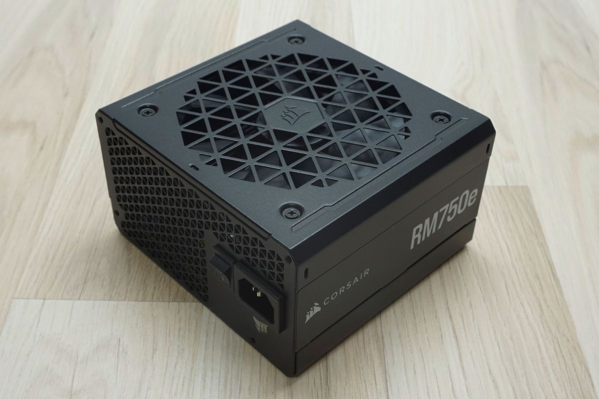 Corsair RM750e ATX 3.1 PSU Review | Tom's Hardware