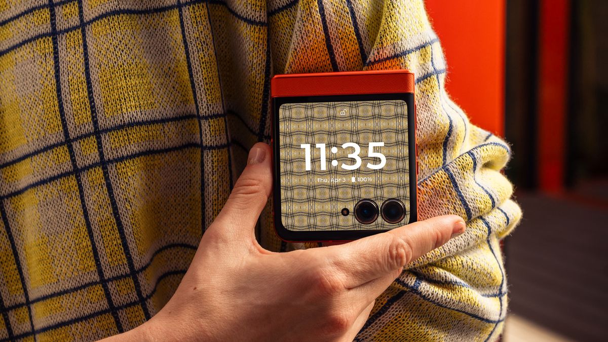 Motorola onthult twee nieuwe vouwbare smartphones: razr 50 en razr 50 ...