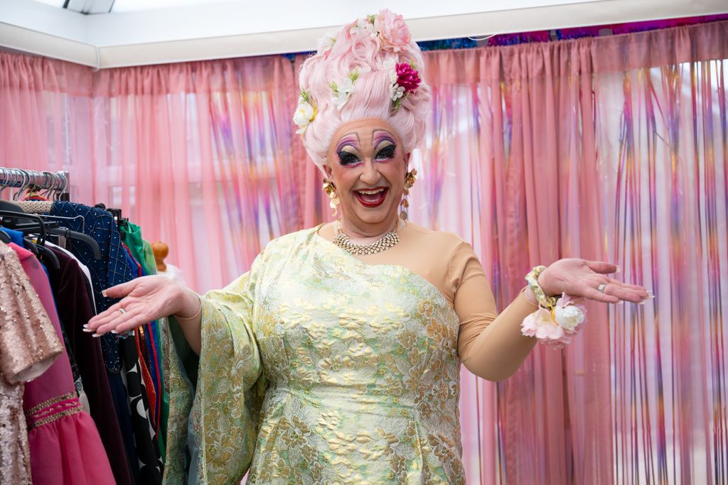 Smoggie Queens: release date, cast, plot, trailer, guide | What to Watch