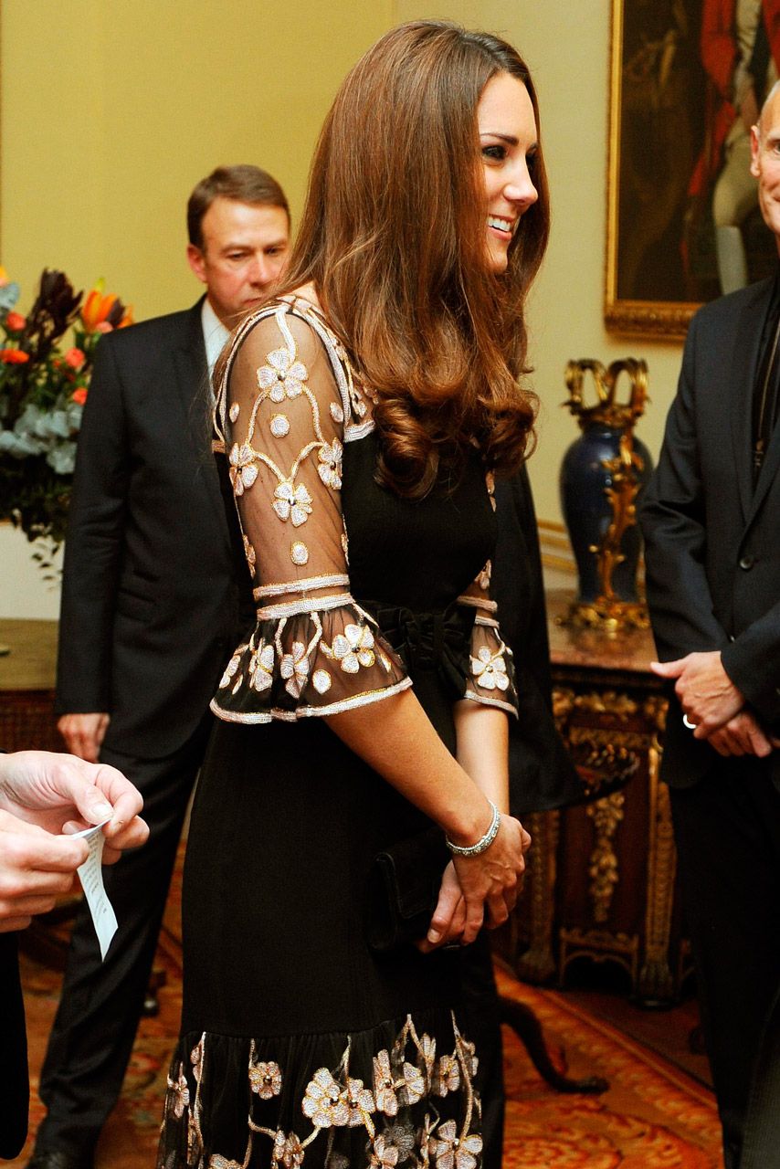 Kate Middleton wows in Alice Temperley at Buckingham Palace reception ...