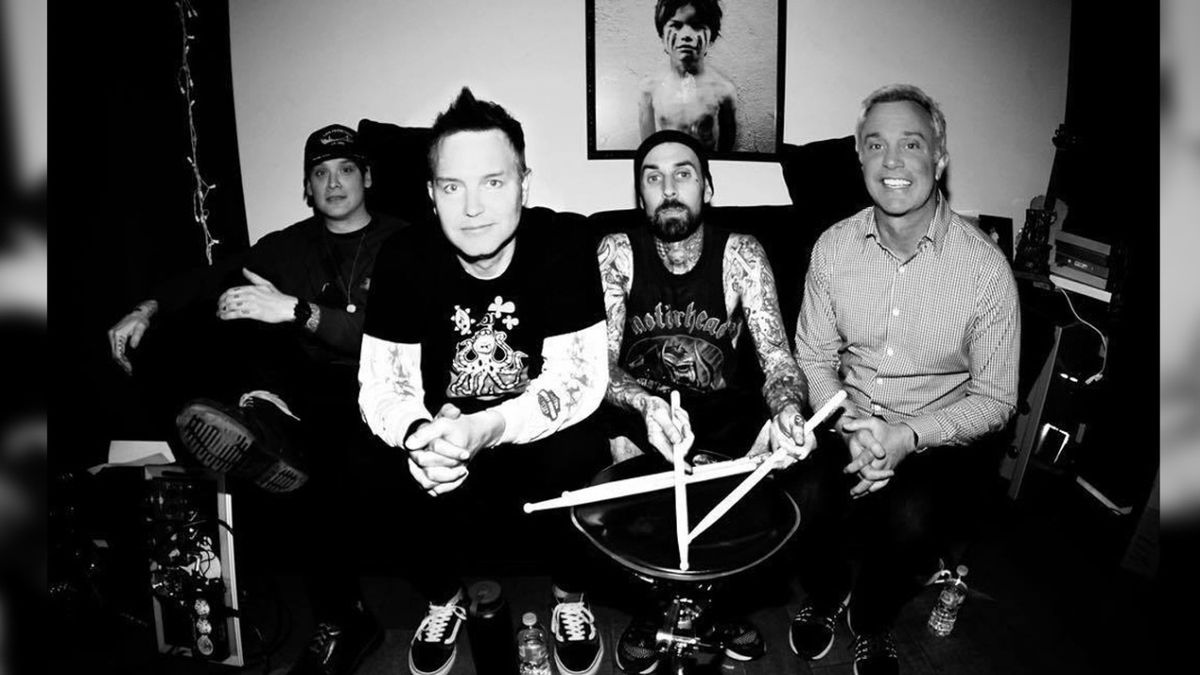 Blink-182 tease fans with studio clip | Louder