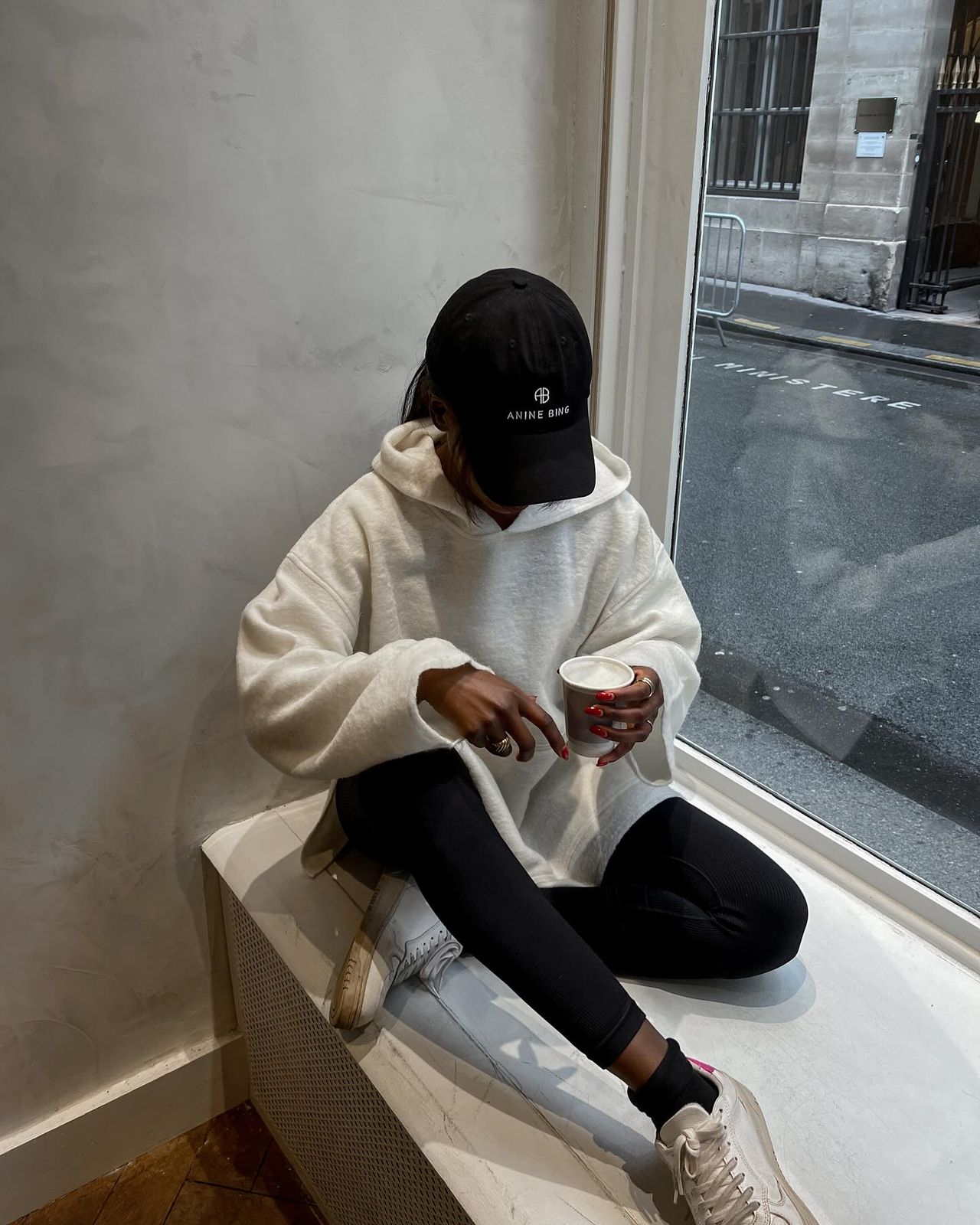 Baseball Caps Are the Accessory Trend of Choice for Fashion People ...