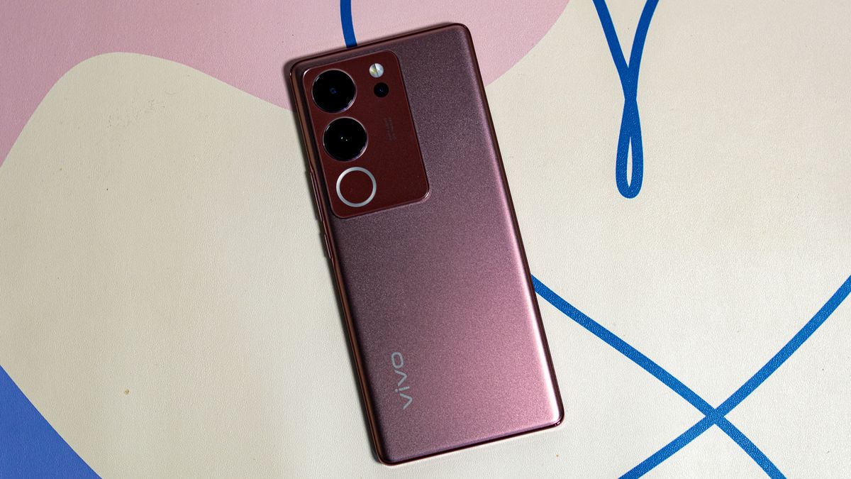 Vivo V29 and V29 Pro review: Elevating your portraits, but with a few ...