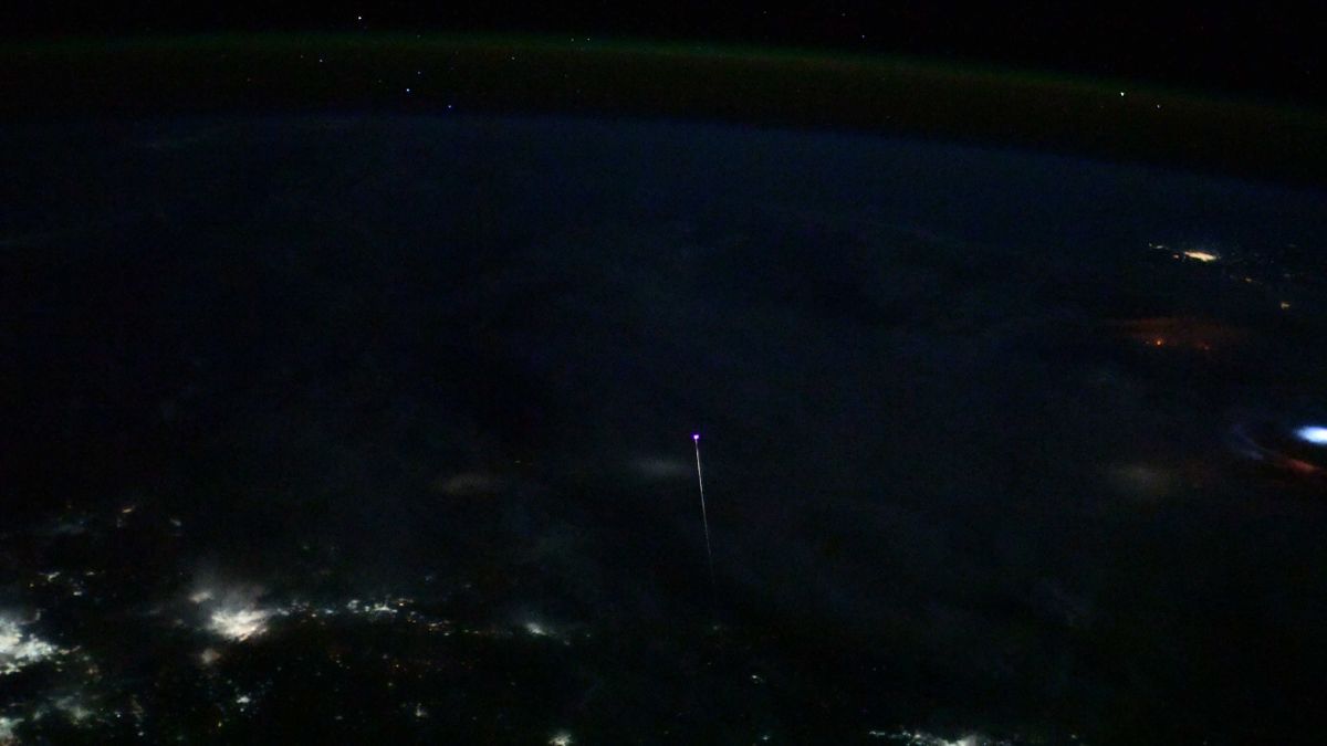 May 2021 - Image of the Day 2021 Archive - Page 5 | Space