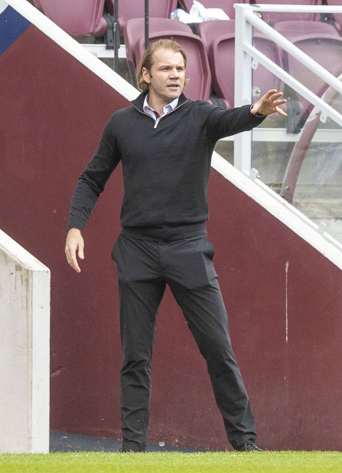 Robbie Neilson encouraged by Hearts’ top-flight performances | FourFourTwo