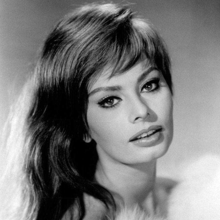 The 16 Ultimate Beauty Icons We Still Can't Stop Staring At | Marie ...