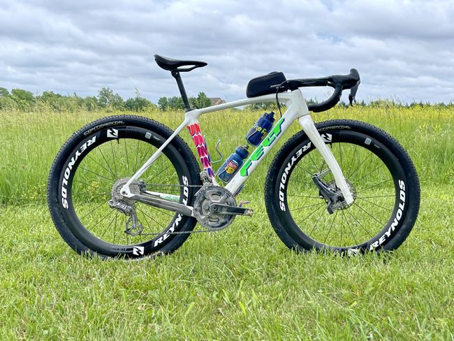 Shave the hairs off your tyres: Dylan Johnson's Unbound Gravel bike is a Frankenbike of the ...