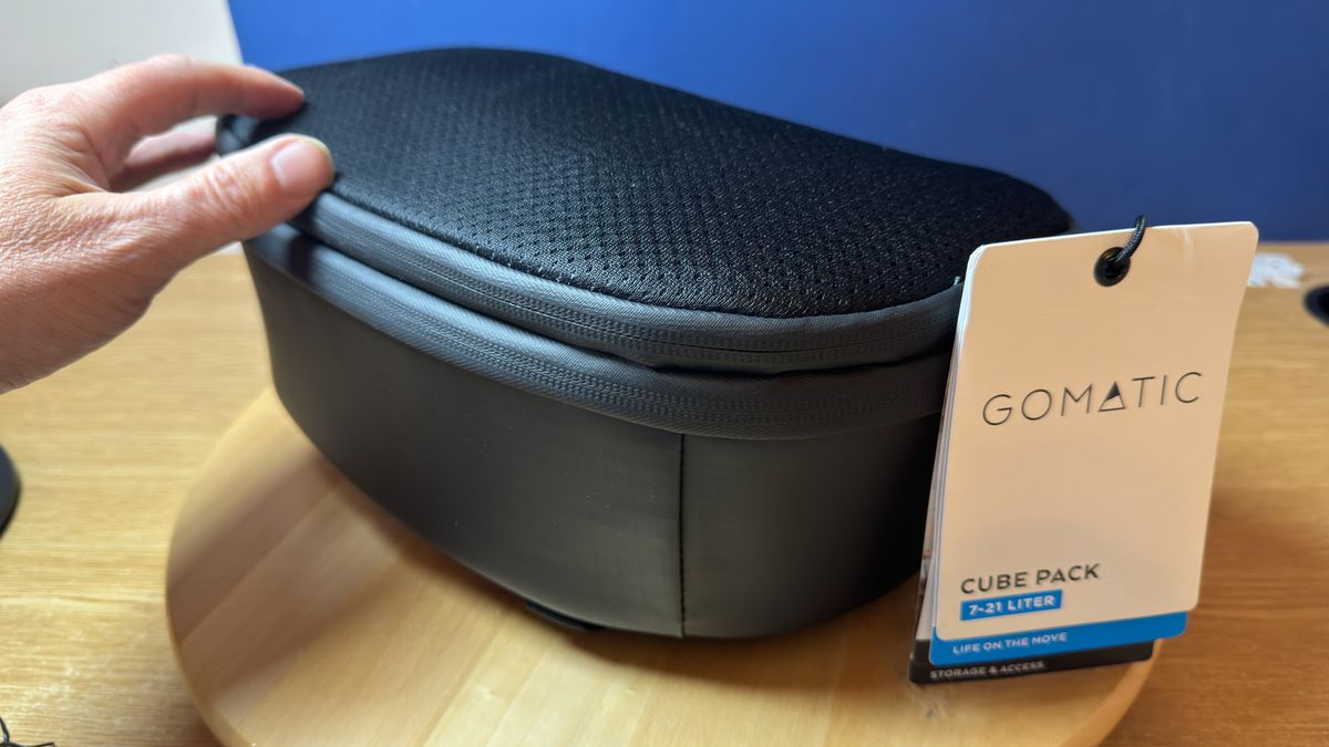 Gomatic McKinnon Cube Pack review: travel smart | Digital Camera World