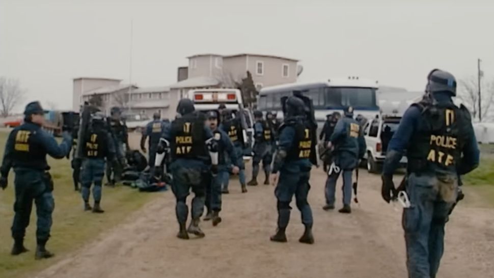 Waco: American Apocalypse: 5 Things To Know Before You Watch The ...