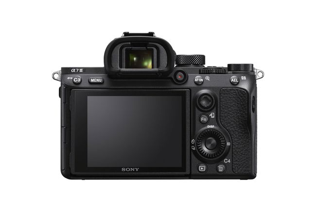 Sony A7C vs A7 III | Digital Camera World