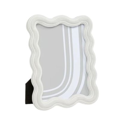 Scalloped edges are getting a modern makeover | Ideal Home